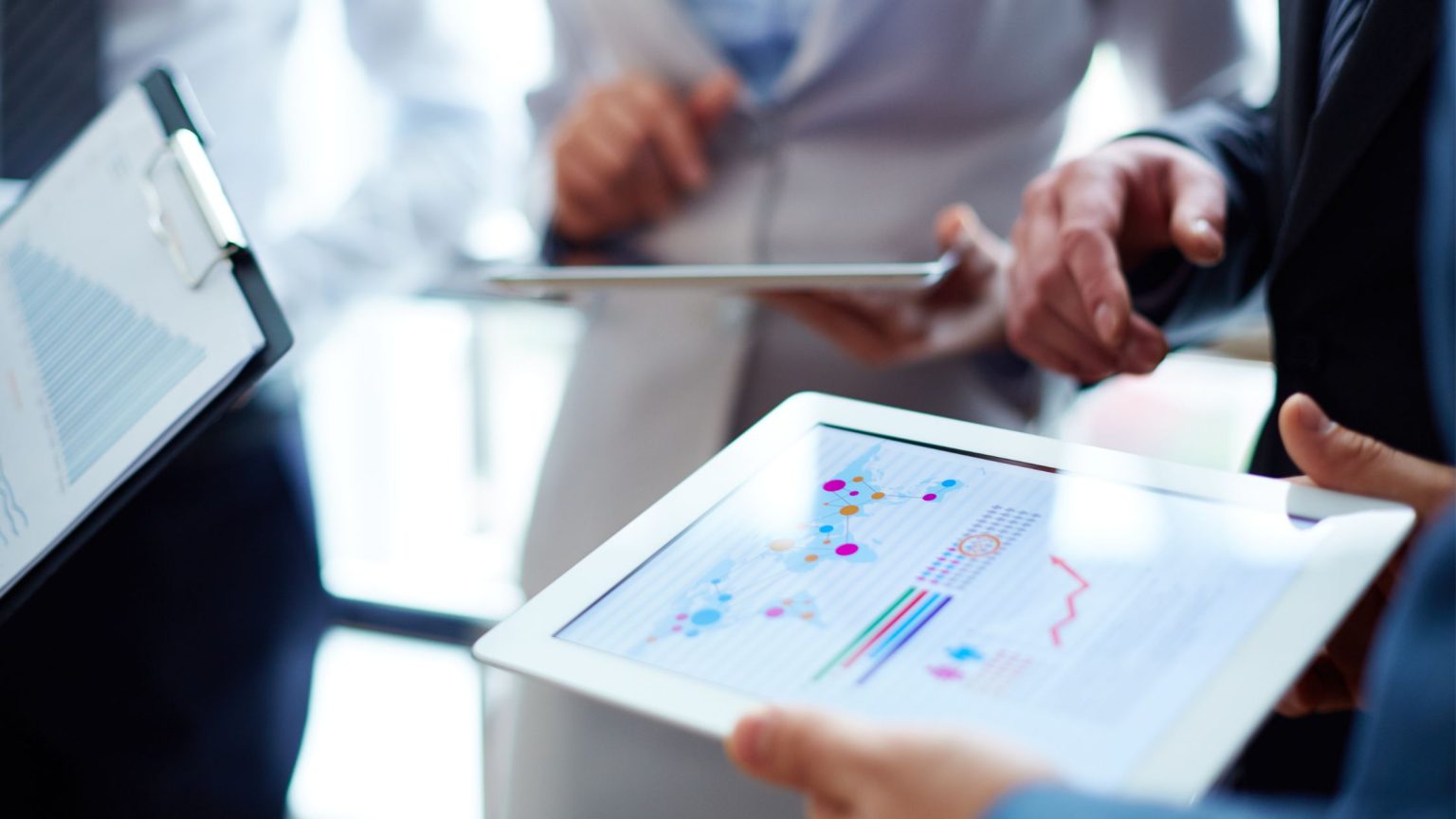 Types of Data Visualization Charts - A Complete Guide with Examples