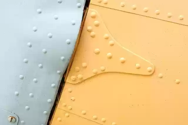 Airplane Rivet Riveting by OffiDocs for office