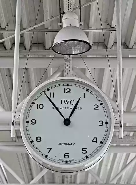 Clock Station Time by OffiDocs for office