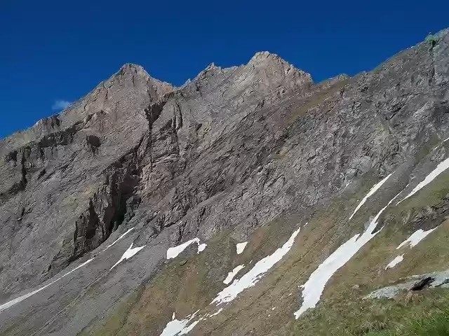 Snow Blue Sky Landscape by OffiDocs for office